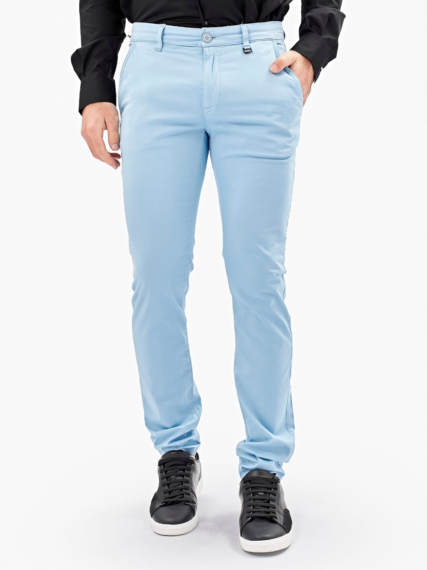 Брюки чинос