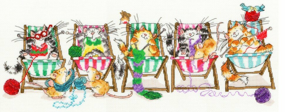 Набор для вышивания Bothy Threads #XMS4 Kitty Knit (Кошечка вяжет), Счетный крест, 52 х 22 см