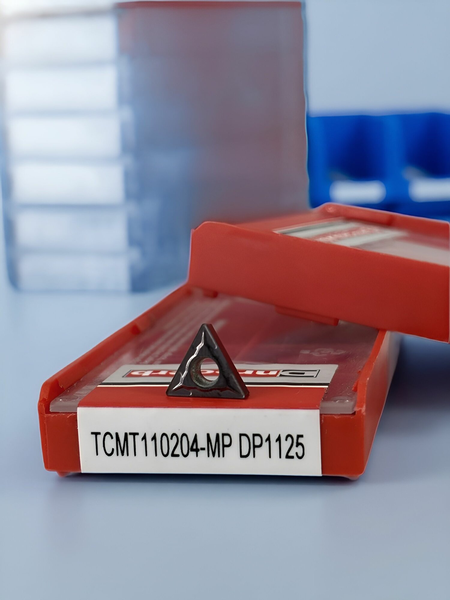 Сменная твердосплавная пластина для токарной обработки Dnrecerb TCMT110204-MP DP1125