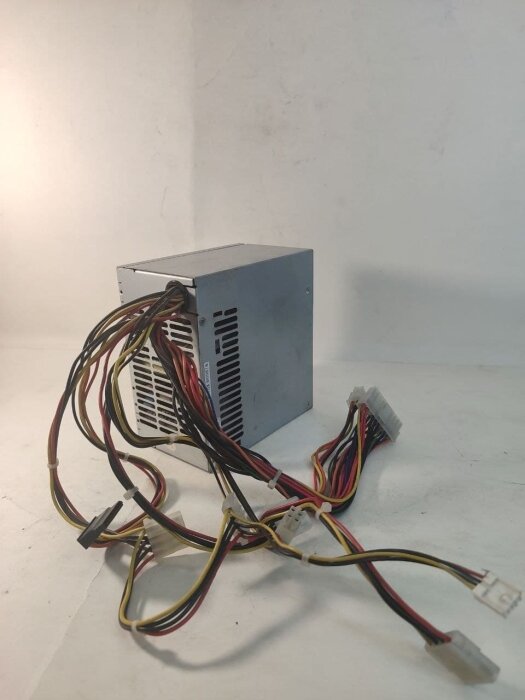Блок питания 300W FSP ATX-300PA ATX