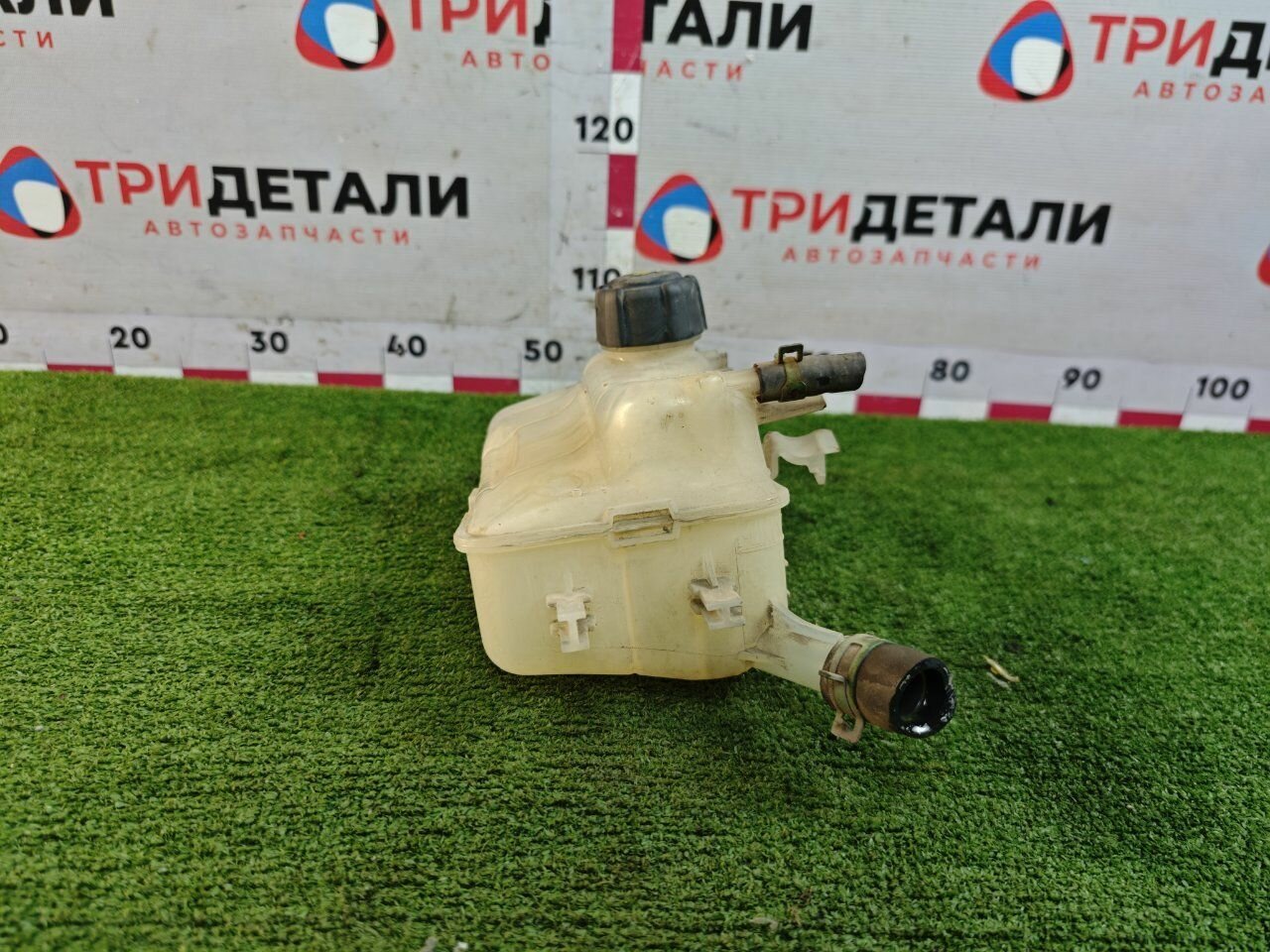 Бачок расширительный Renault Megane 1.5 K9KF830 2009 (б/у)