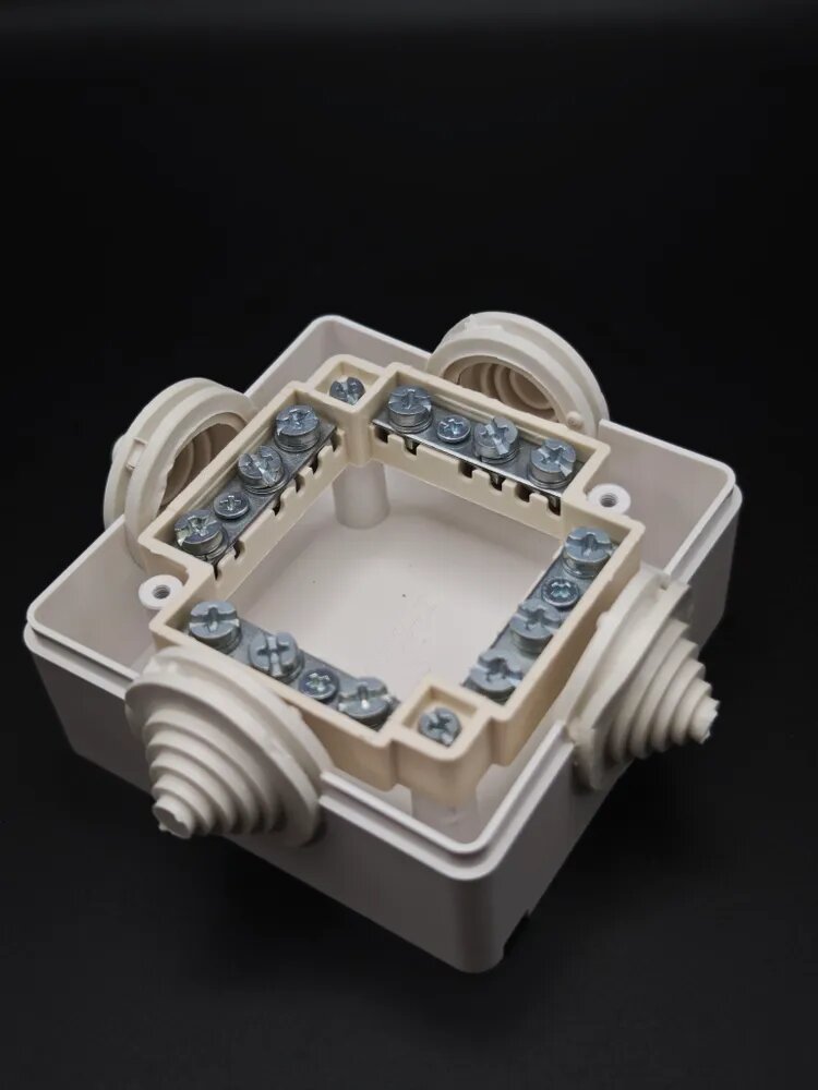 Коробка распределительная с клеммой IP44 78х78х42мм КОА-001 Кунцево 5953