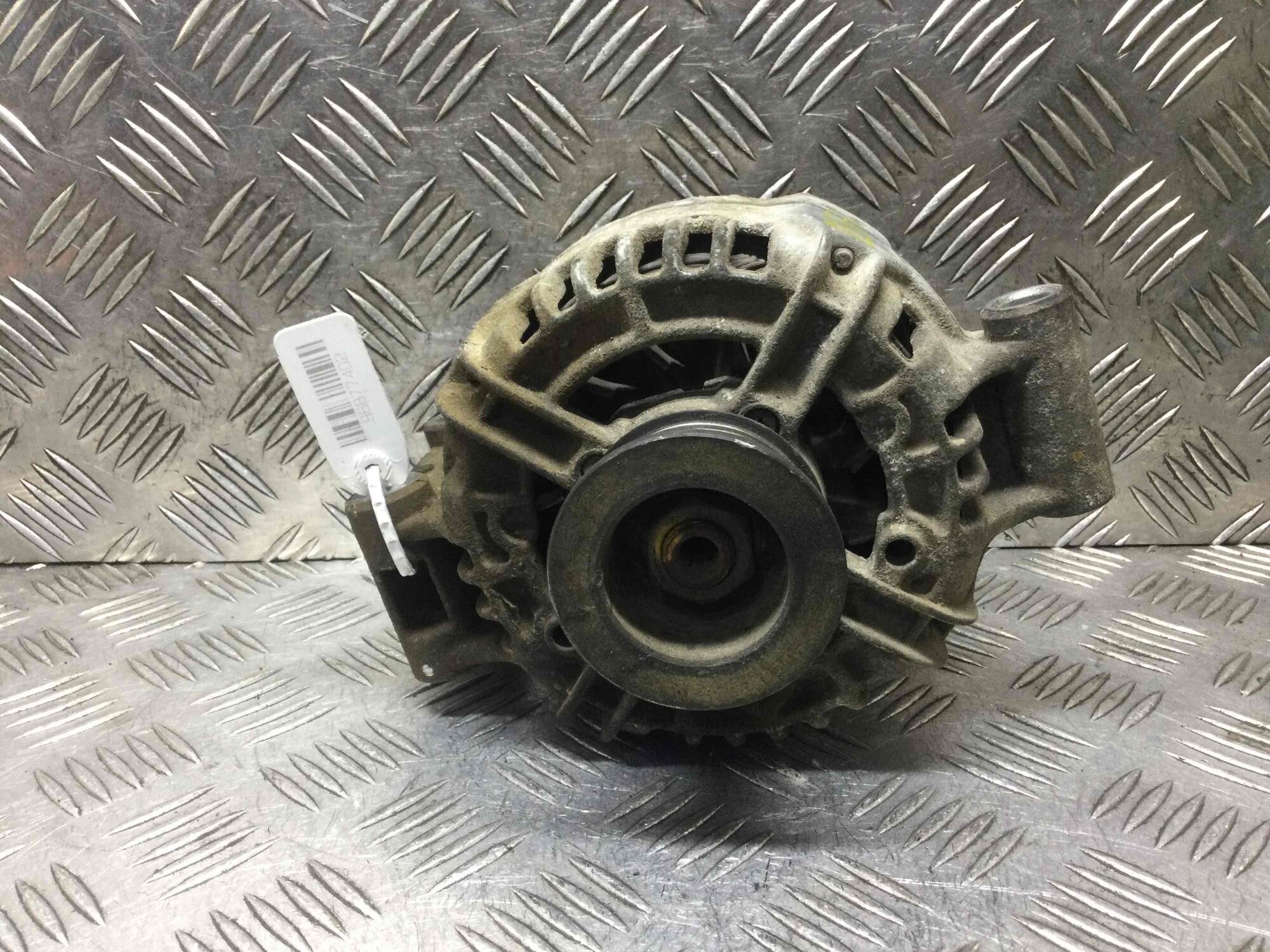 Б/У Генератор Ford Transit 3 поколение (2000-2006) 2003 г.