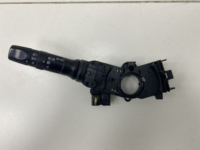Переключатель поворотов подрулевой Kia Rio 3 UB 2011-2017 кат.номер: 934101R530