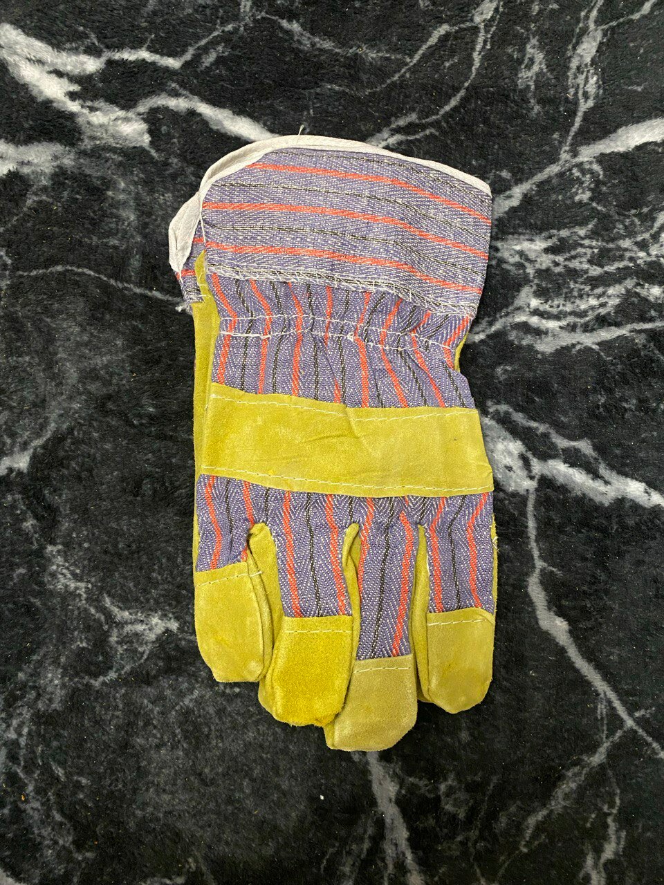 Кожаные защитные перчатки для рук