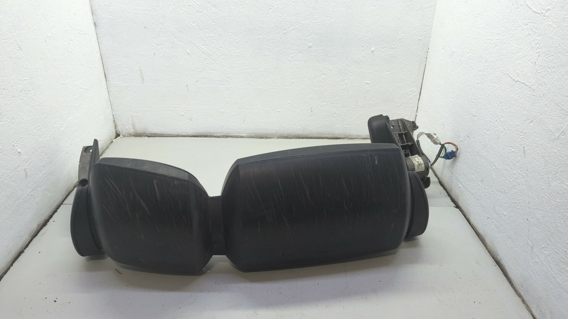 Зеркало боковое левое Iveco Stralis Б/У