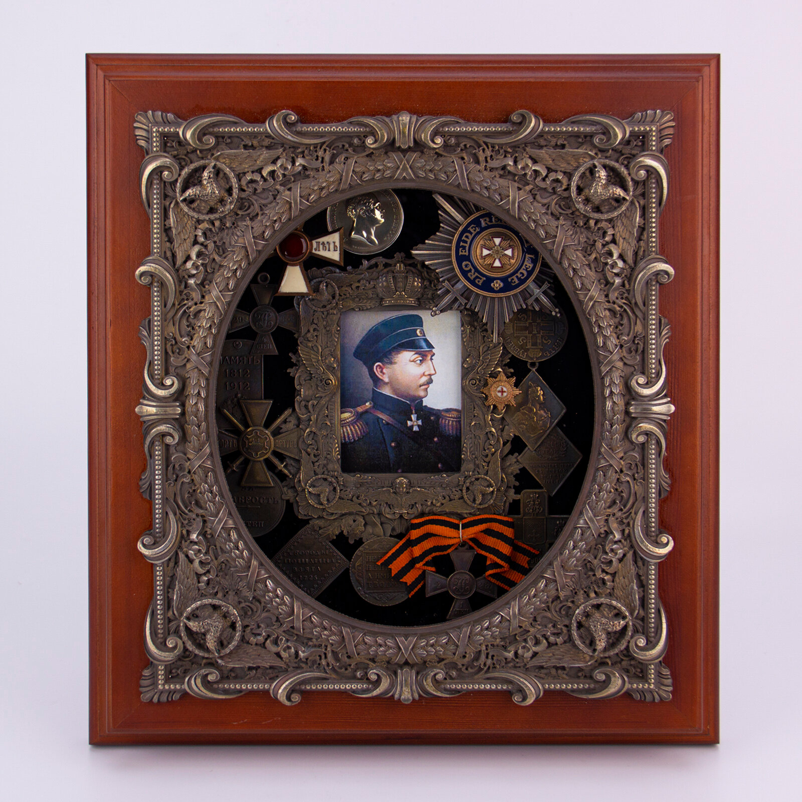 Панно"Нахимов" мал. 33х29х5 см. авт. Гарусов ПГИ-216мал.-вариант 1