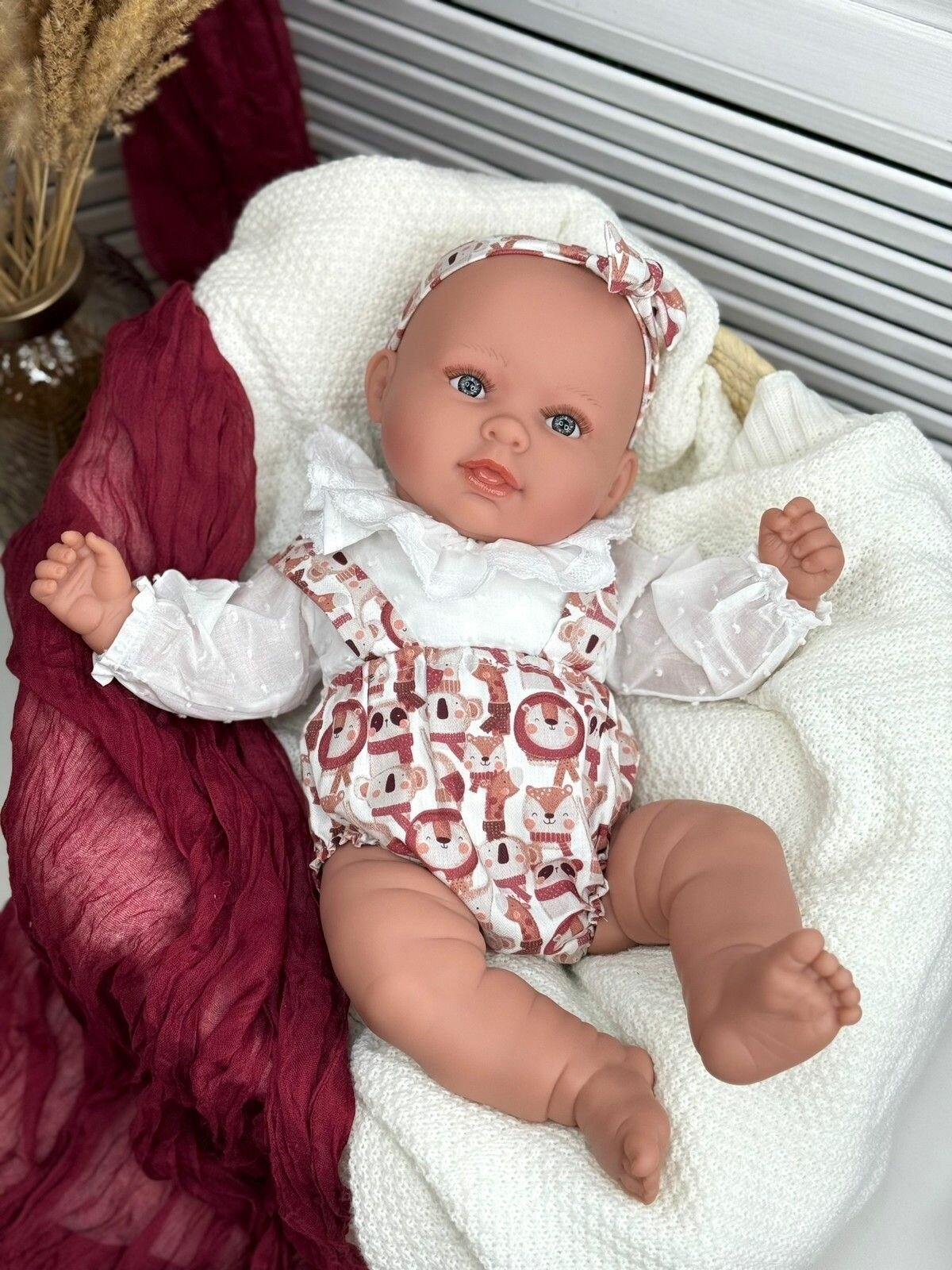 Кукла Manolo Dolls мягконабивная Monolita 47см