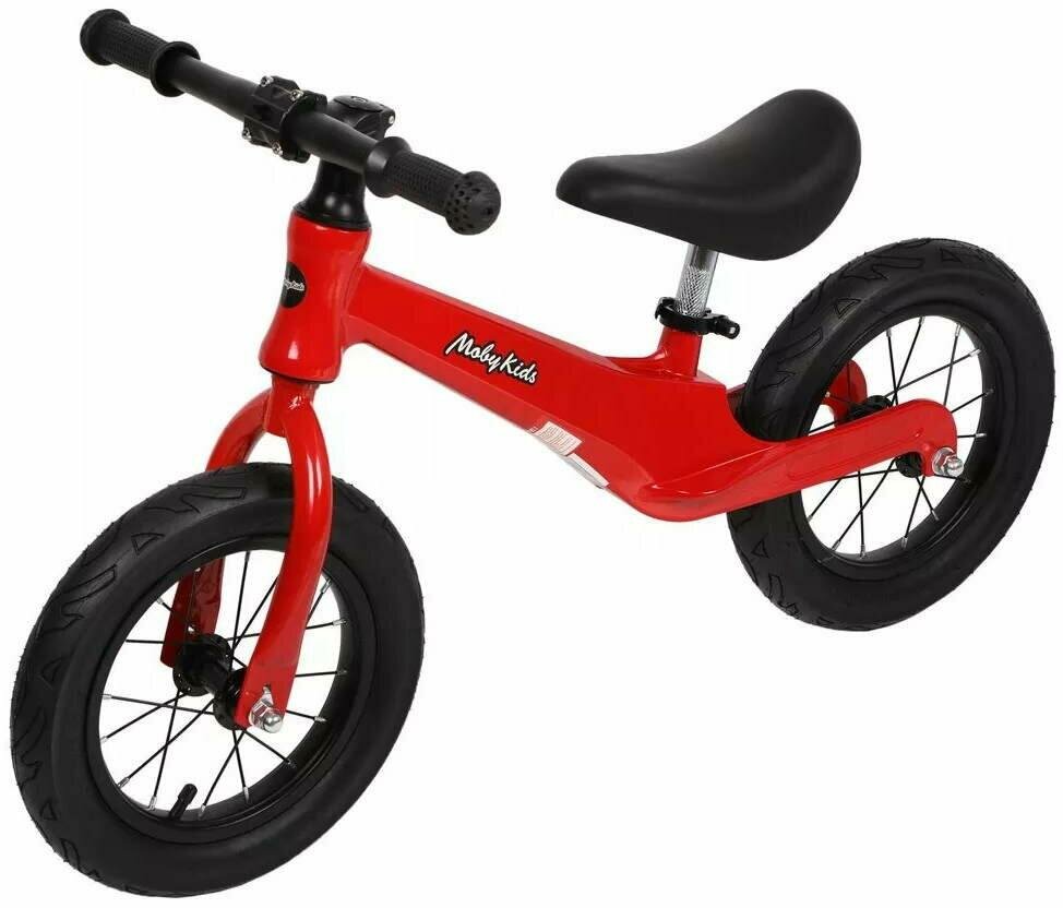 Беговел Moby Kids "Phoenix", надувные колеса 12 дюймов, рама из магния
