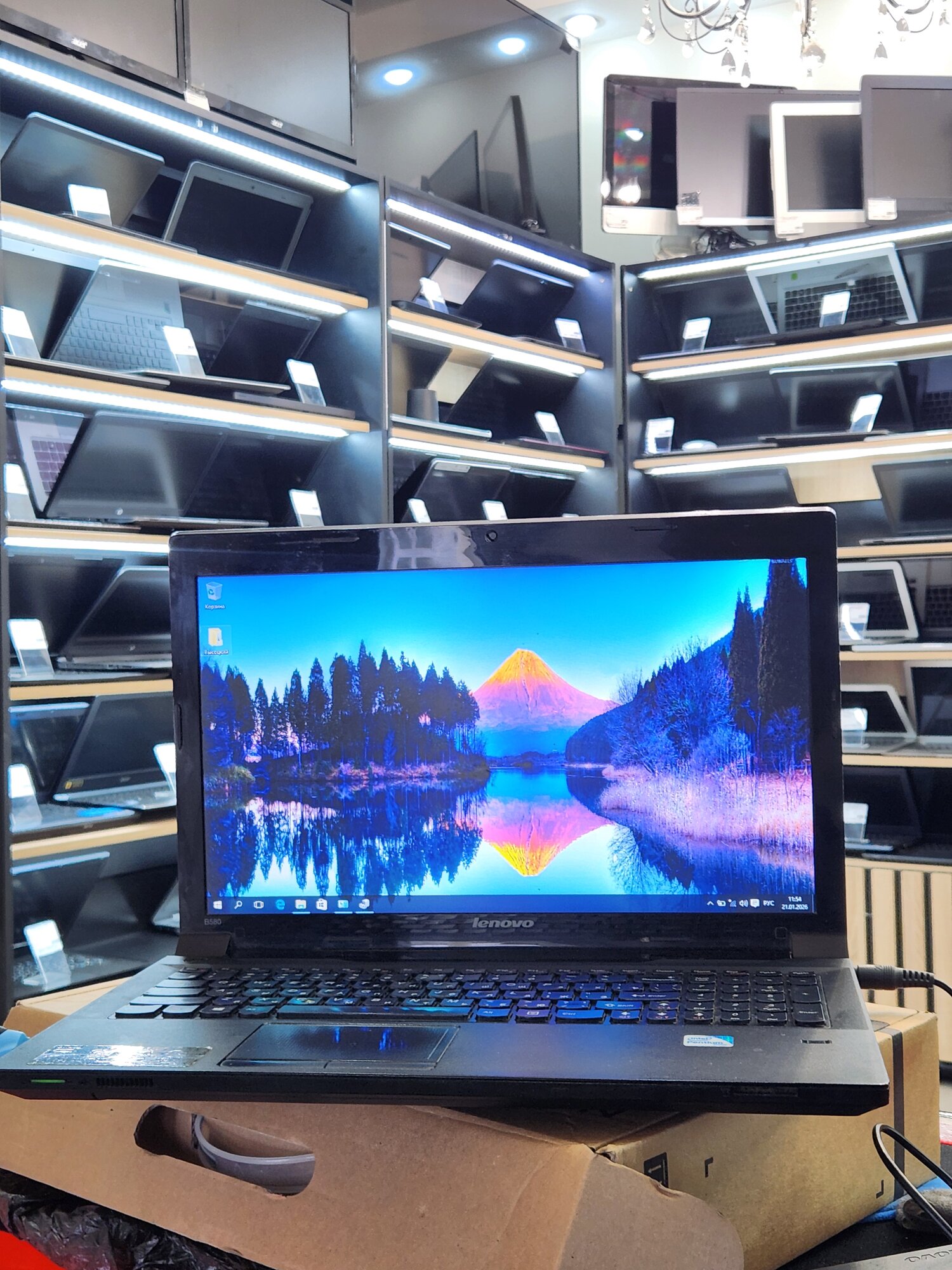 15.6" Ноутбук Lenovo B580 (HD) Pentium/ОЗУ 6ГБ/320/Windows+ полный Microsoft Office