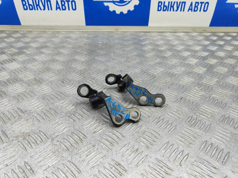 Б/У Петля двери задней правой Ford Focus 2 / Форд Фокус 2 1.8 QQDB 125 Л.С. седан 2008