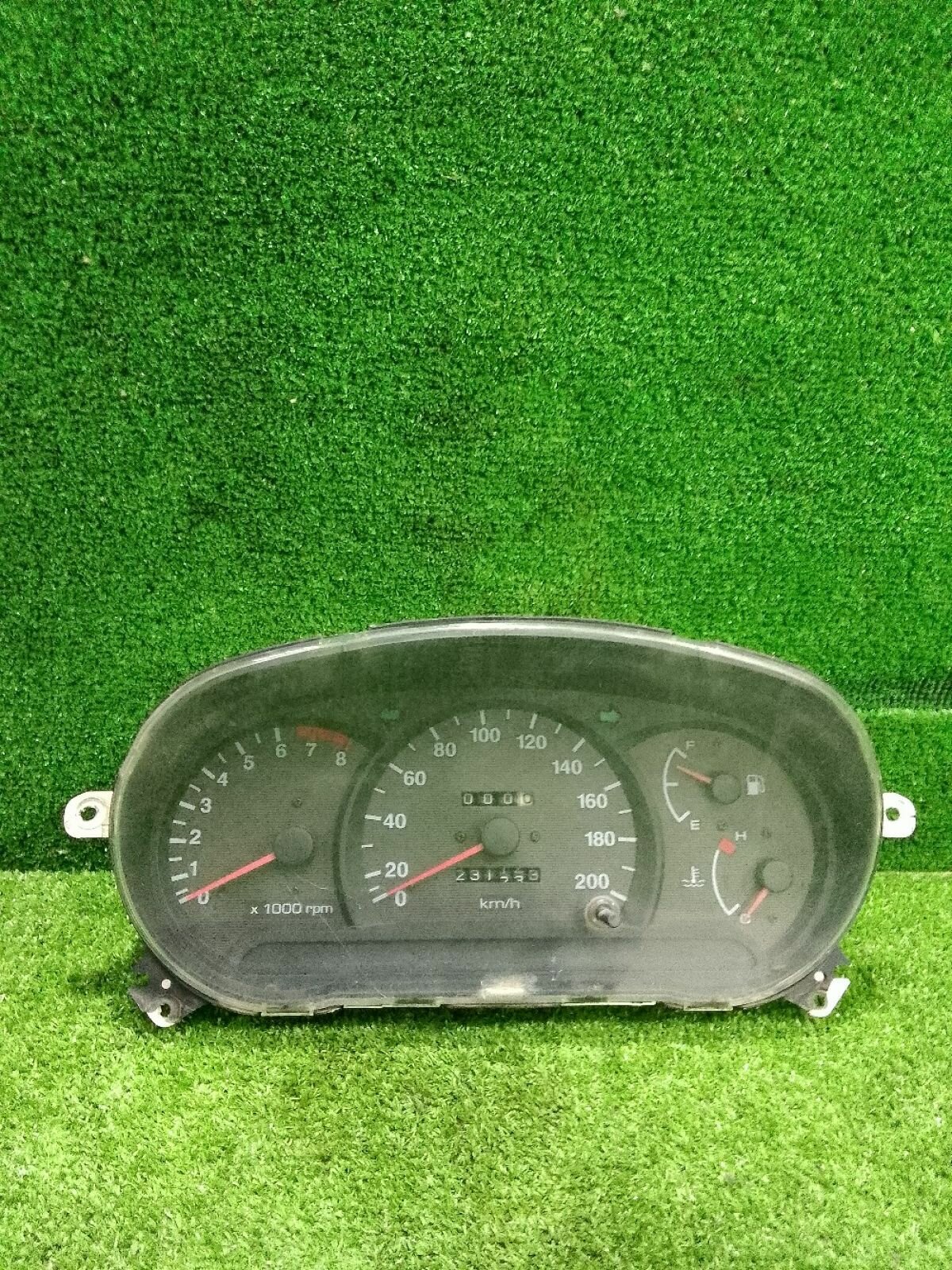 Щиток приборов Hyundai Accent II Б/У с пробегом