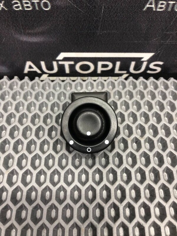 Блок управления зеркалами