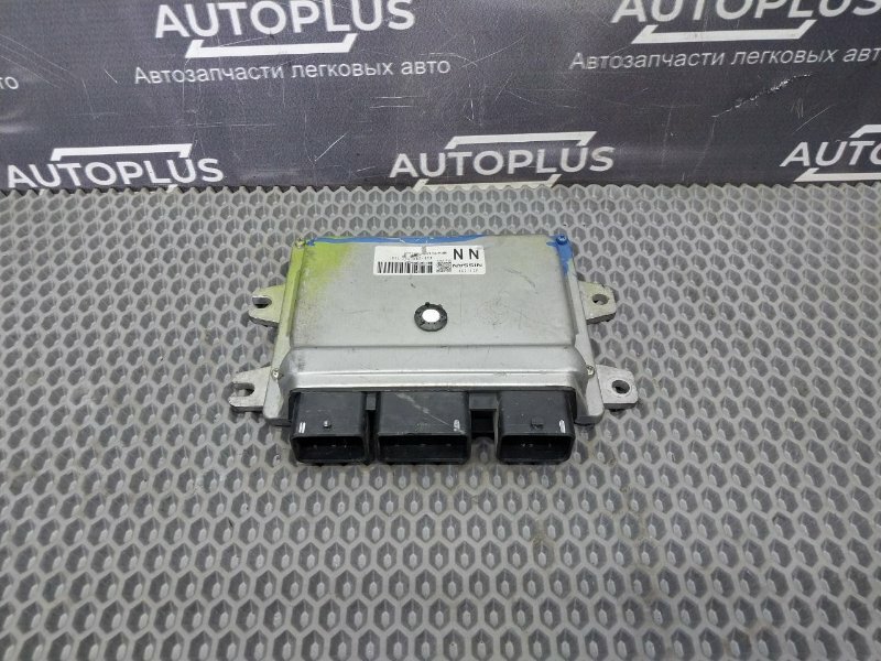 Блок управления двигателем