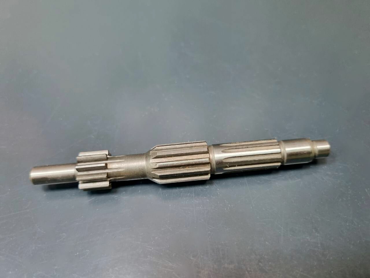 Вал промежуточный Интерскол, для перфоратора Интерскол П-600ЭР, оригинал, арт. 128391