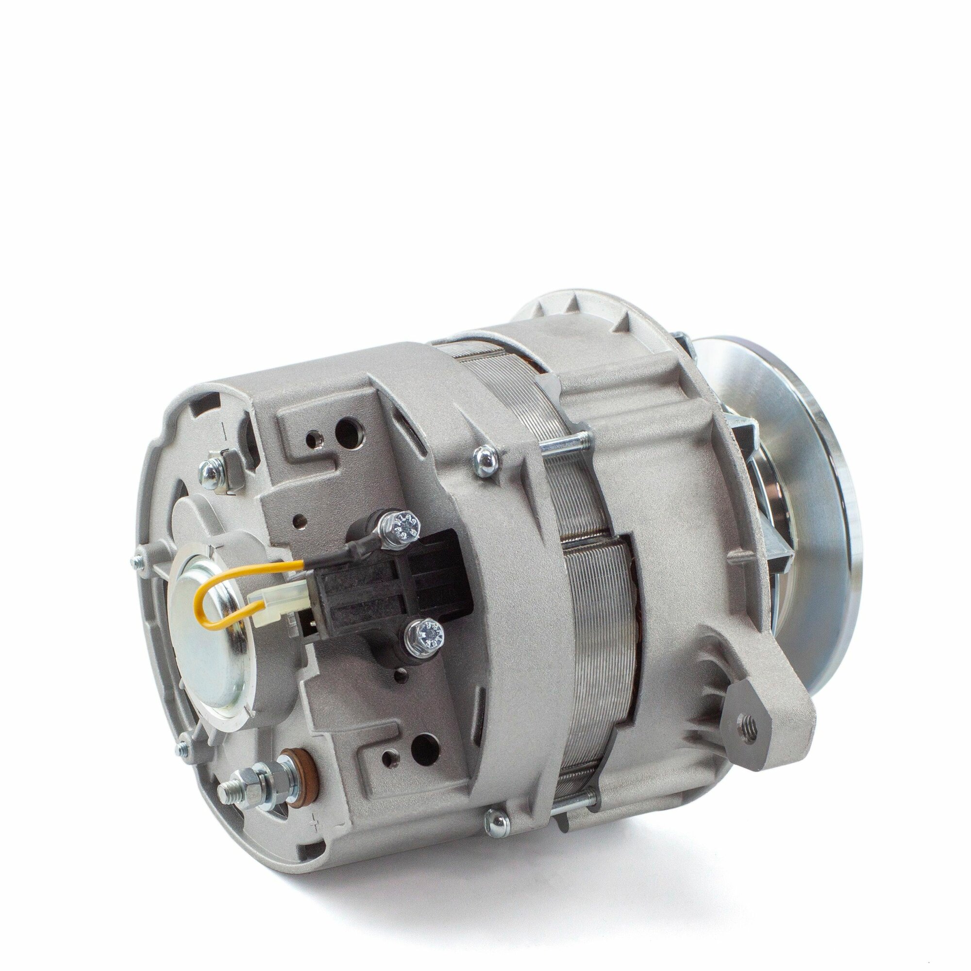 Генератор в сборе, 14В 65А для ЗИЛ 130, 4331, 4333 арт 323701