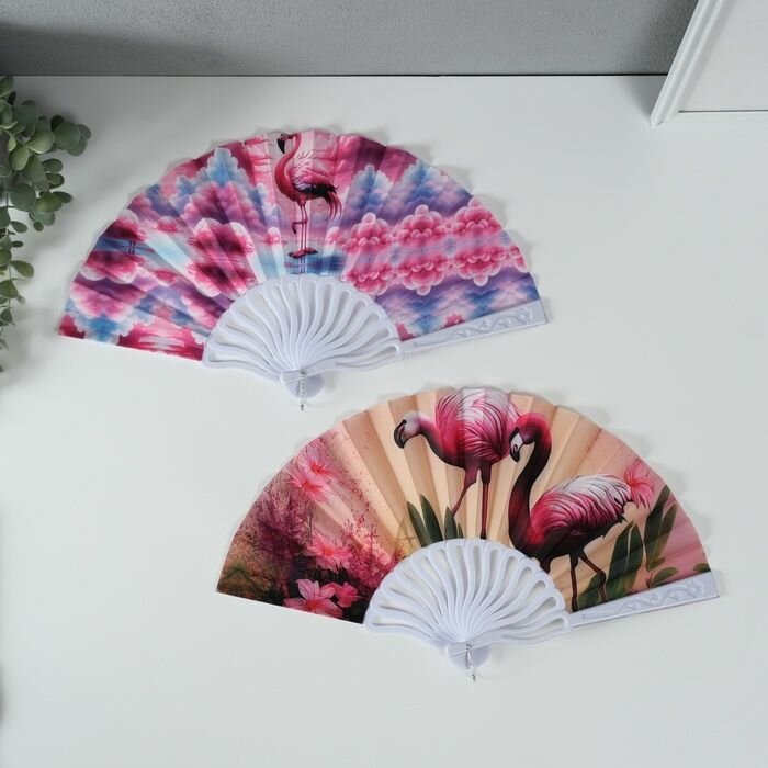 Веер складной Розовый фламинго , 23 см