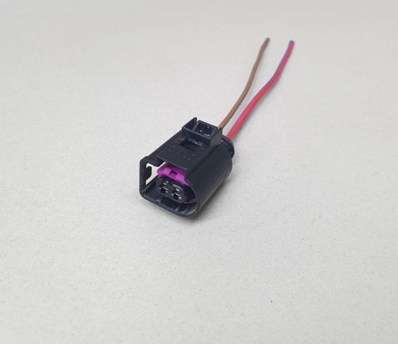 Разъём 2pin VAG 4D0971992 для форсунок/генератора/сигнала/Webasto