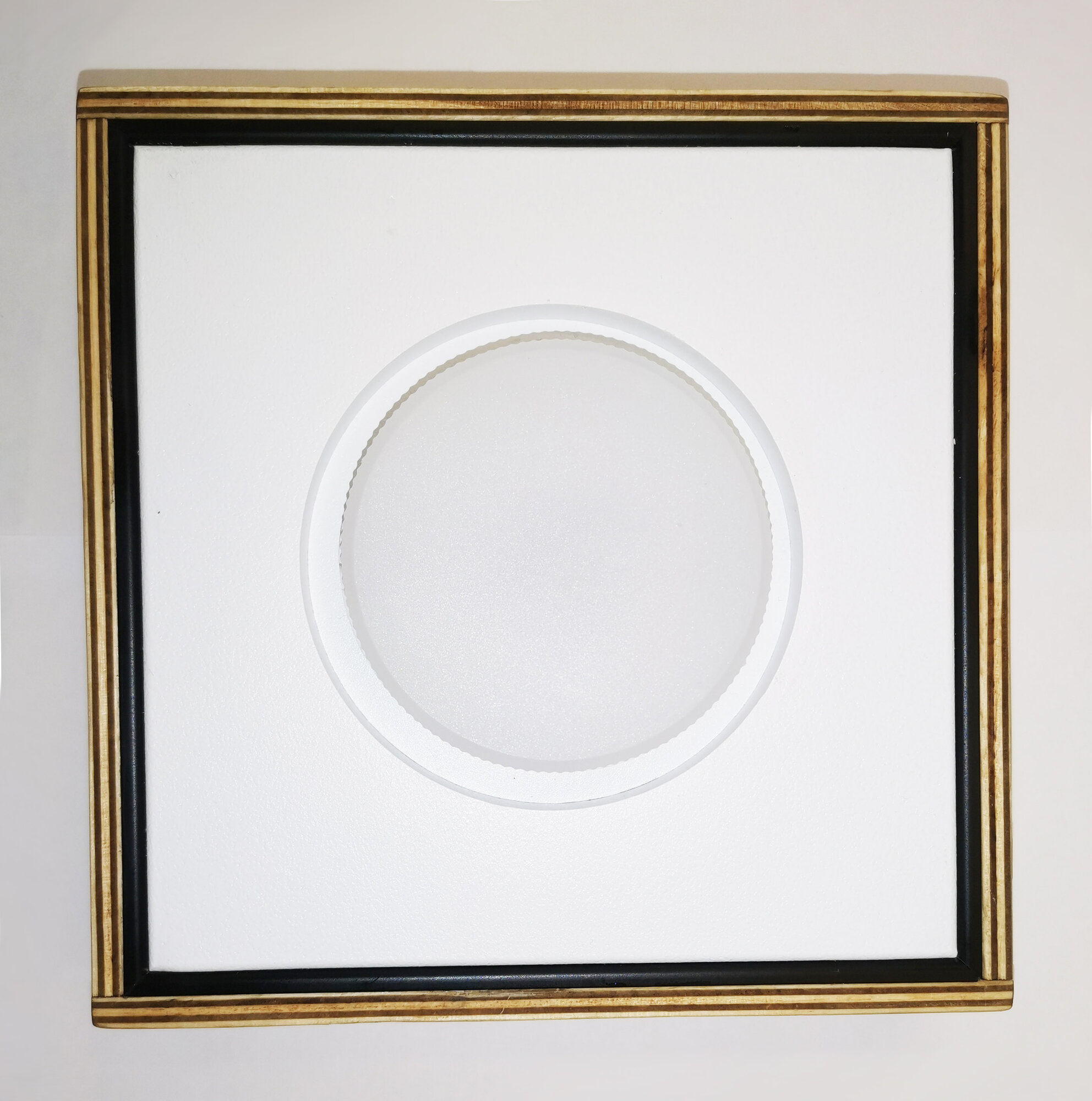 Стенд мини с ES53 белый (16х16х3,5см)