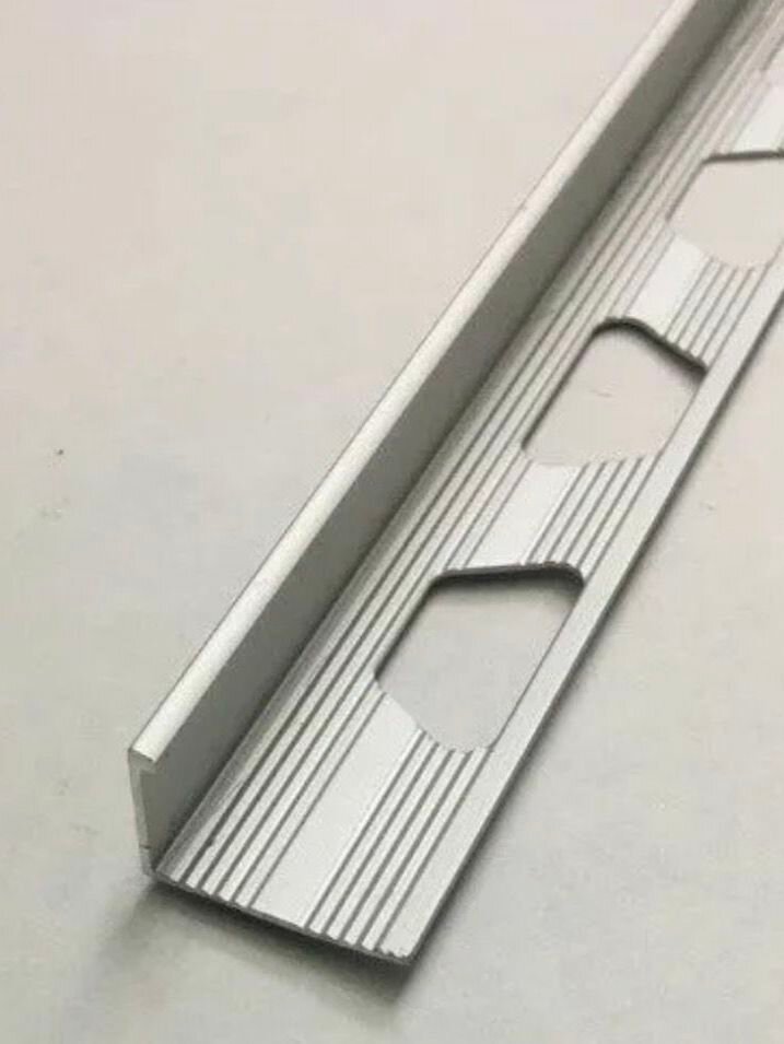 Профиль для плитки L-образный Алюминиевый, наружный уголок 2700мм