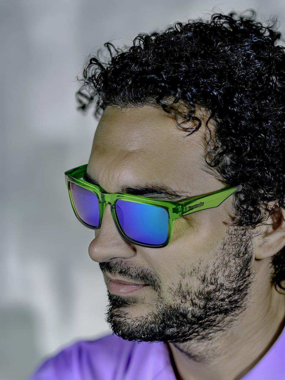 Солнцезащитные очки