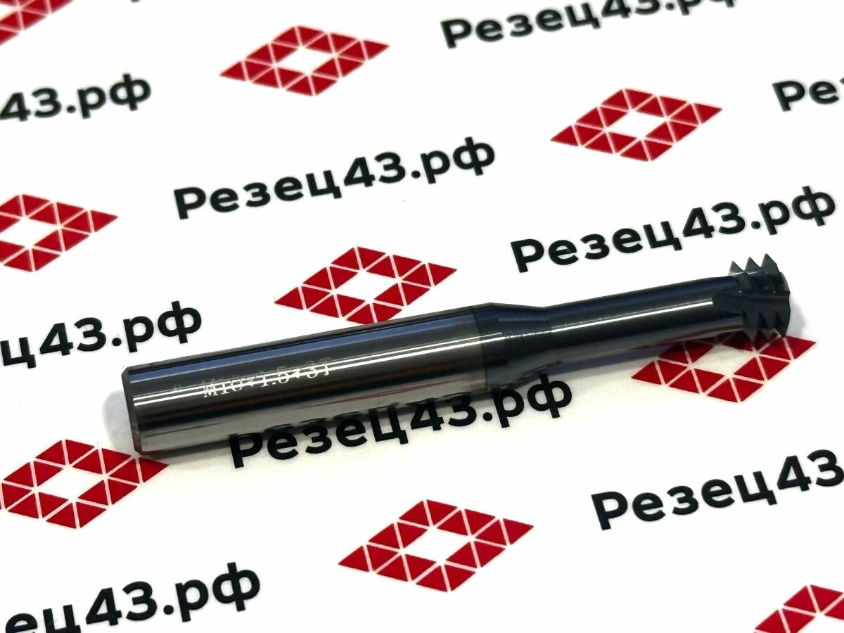Концевая твердосплавная резьбовая фреза трехрядная М10х1,5 (P, M, K)