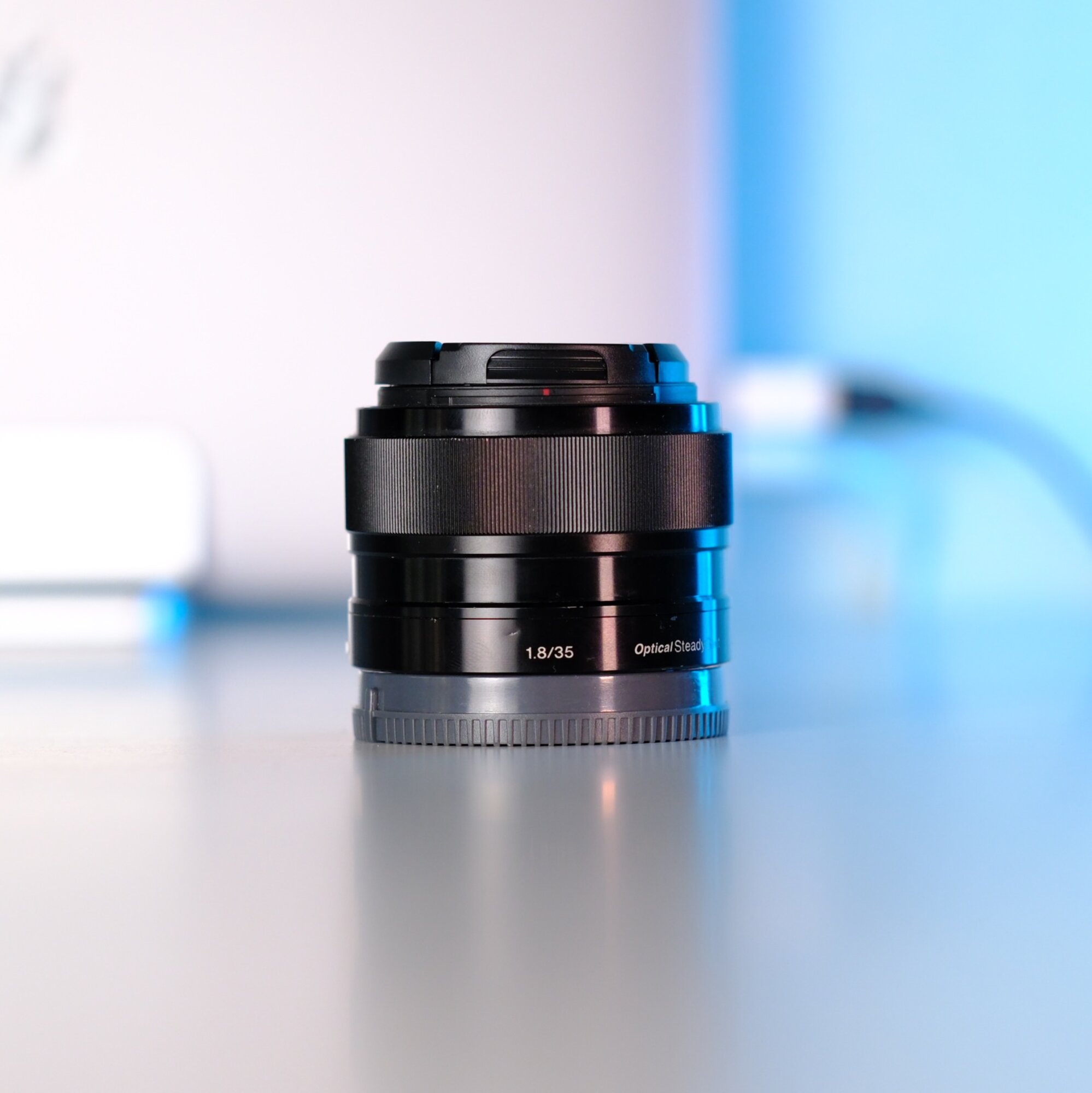 Объектив Sony E 35mm F/1.8 OSS, Sony E-mount (без коробки, OEM)