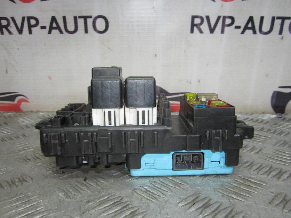Блок предохранителей Mitsubishi Colt CJ 1996-2004