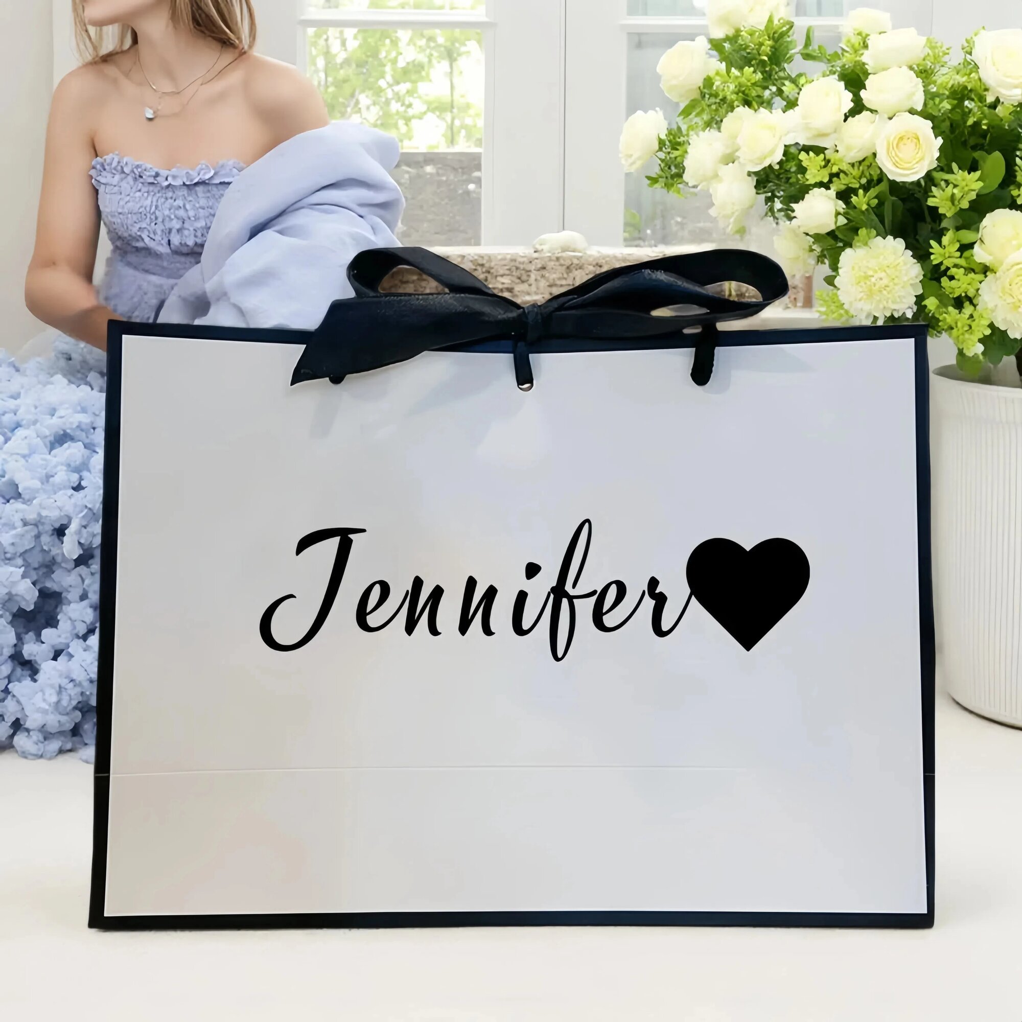 Персонализированная подарочная сумка "Jennifer" 32x25x11CM