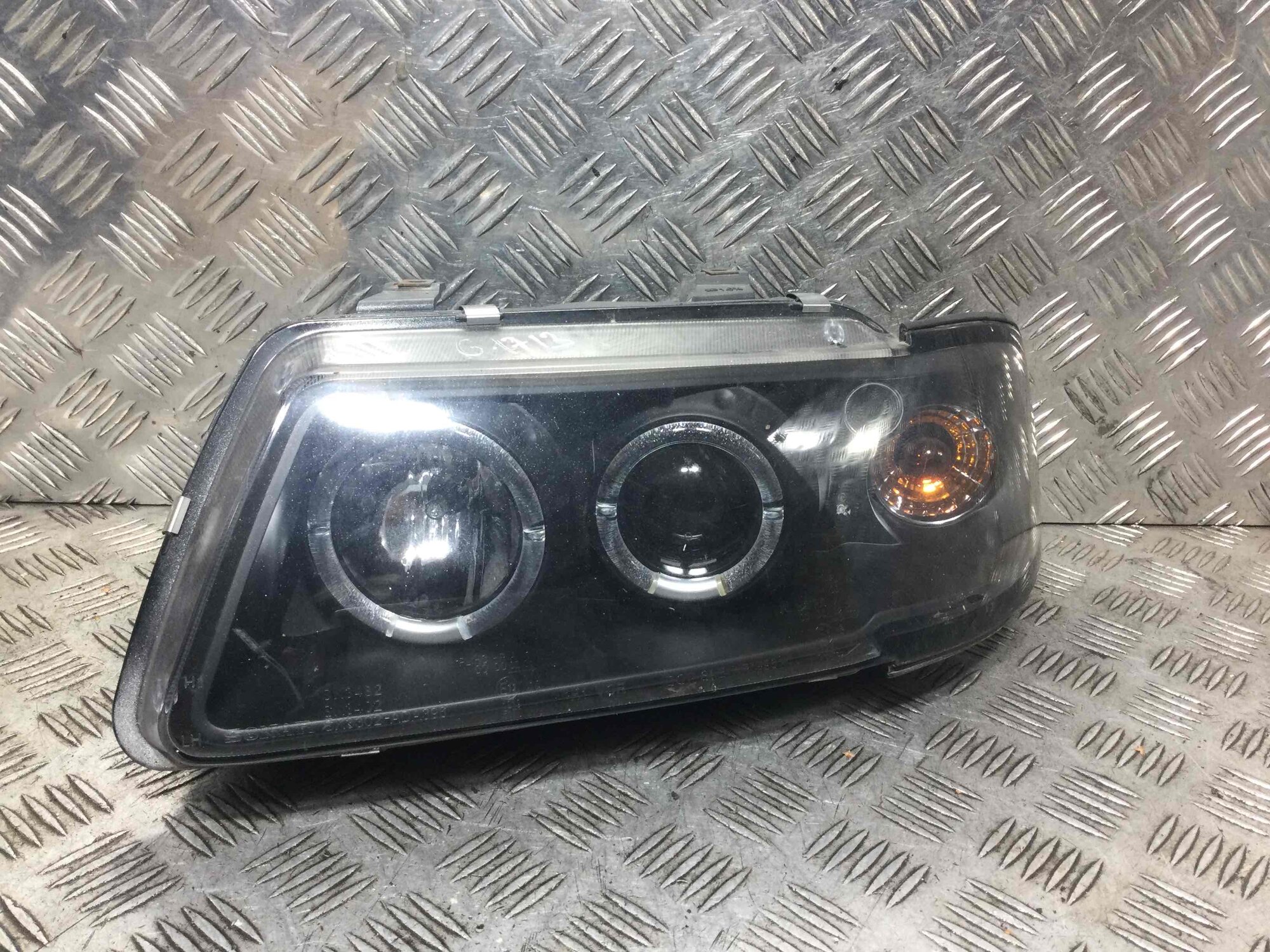 Б/У Фара левая Audi A3 8L [рестайлинг] (2000-2003) 2002 г.