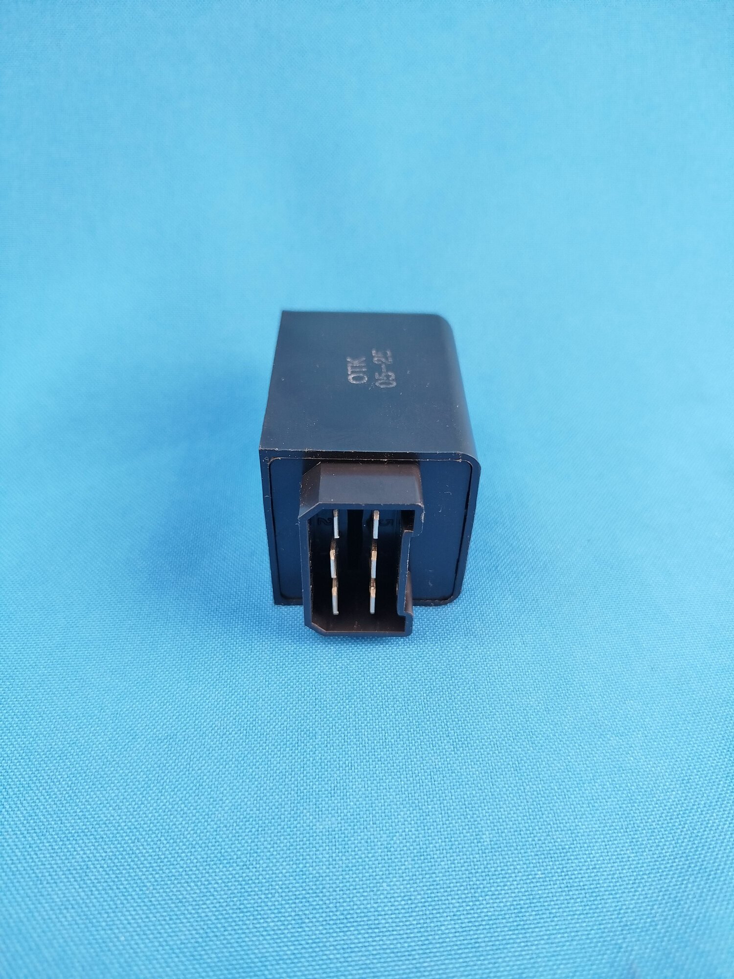 Реле стеклоочистителя "АвтоТрейд" для автомобилей ГАЗ 3309, 33081 24В