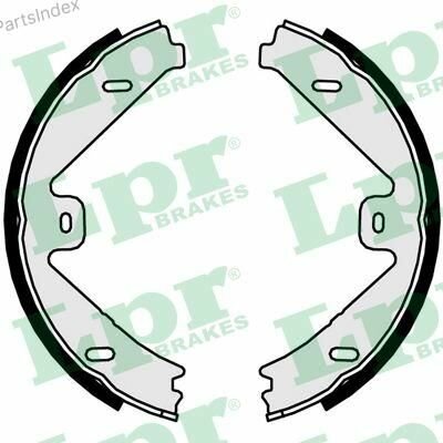 Колодки тормозные барабанные LPR 09840 для Mercedes-Benz