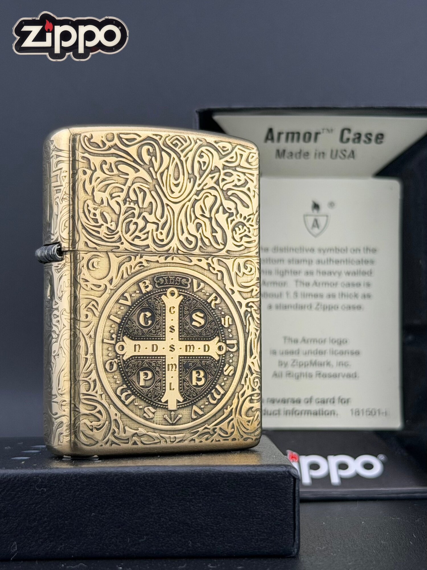 Зажигалка Zippo Armor “Saint Benedict” — оригинал, бензиновая, гравировка крест/медаль, коллекционная