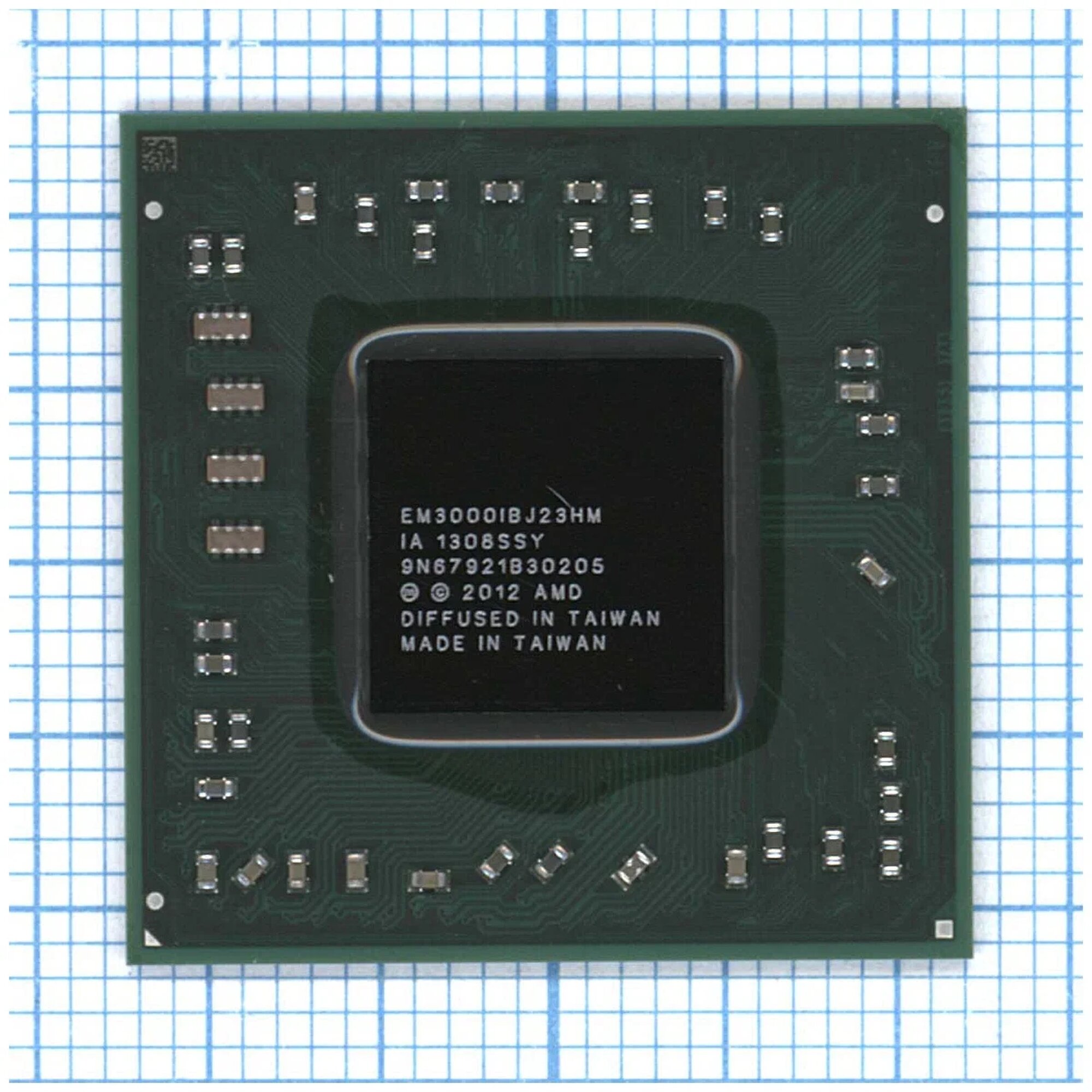 Процессор EM3000IBJ23HM E2-3000