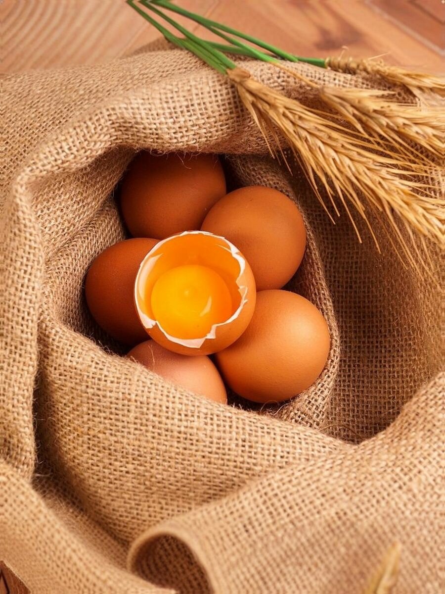 Яйцо куриное отборное 10 шт, Ферма Евгения Рошаля