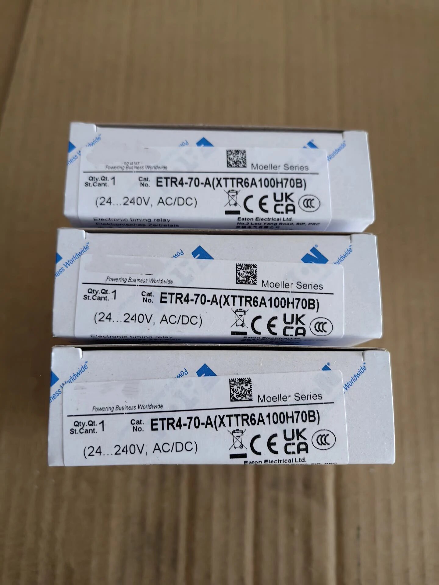 ETR4-70-A преобразователь напряжения 24-240В