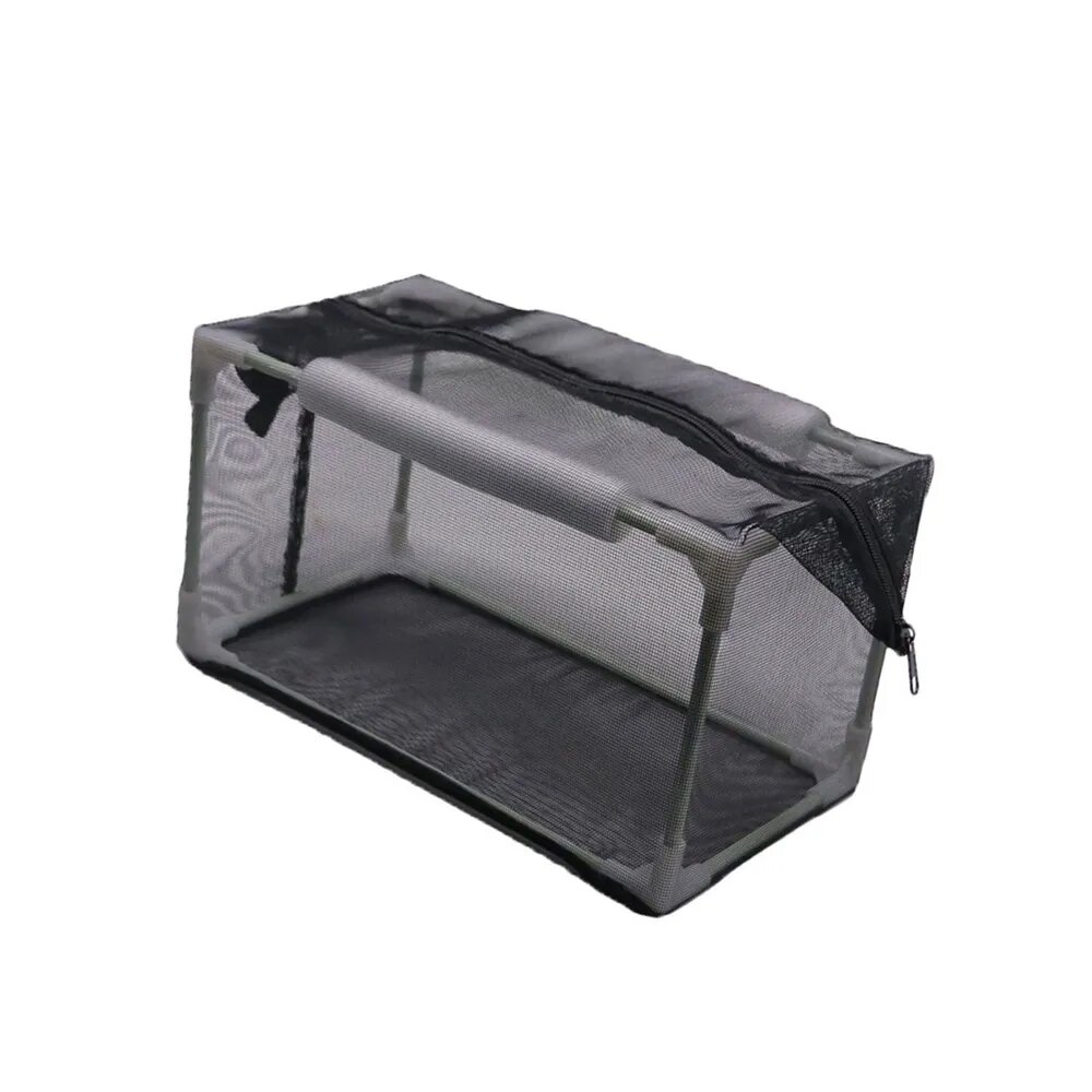 Изоляционная камера для разведения рыб в аквариуме