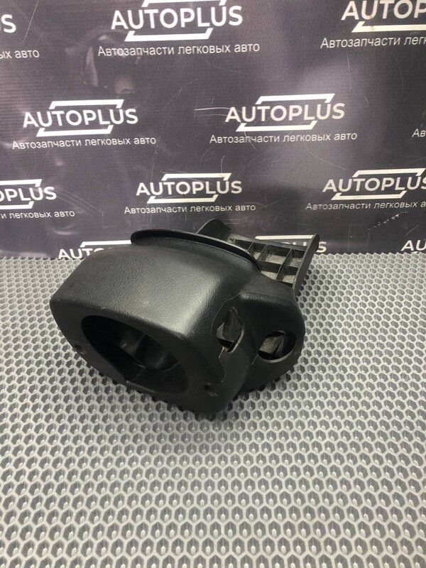 Кожух рулевой колонки