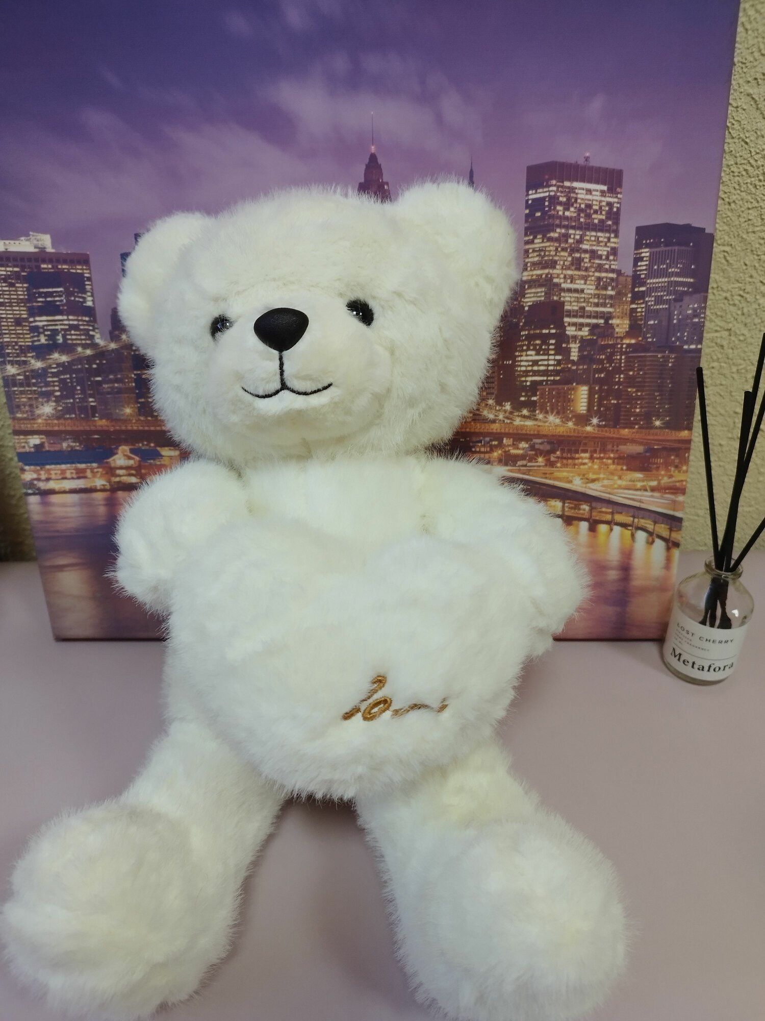 Мягкая игрушка Мишка с сердечком 30 см