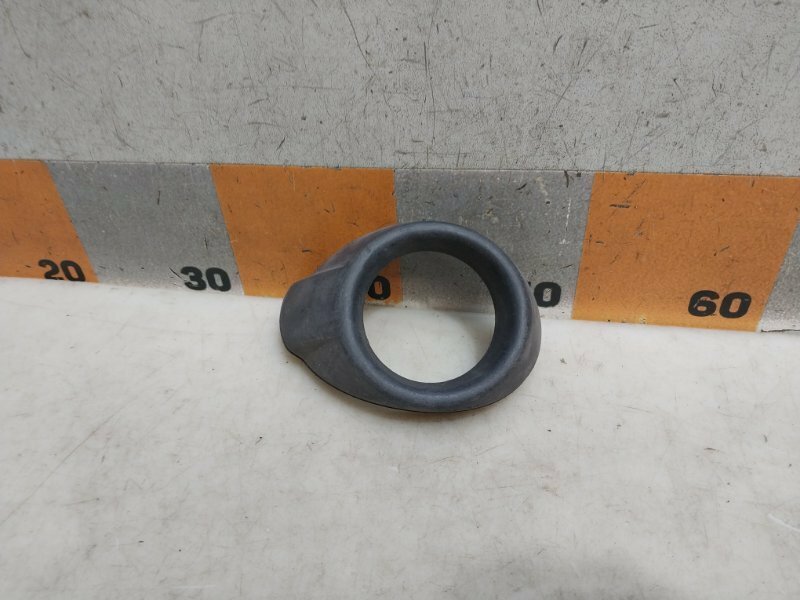 Б/У Накладка ПТФ Ford Focus 3 Лев. 490636 FORD арт. BM5119953A