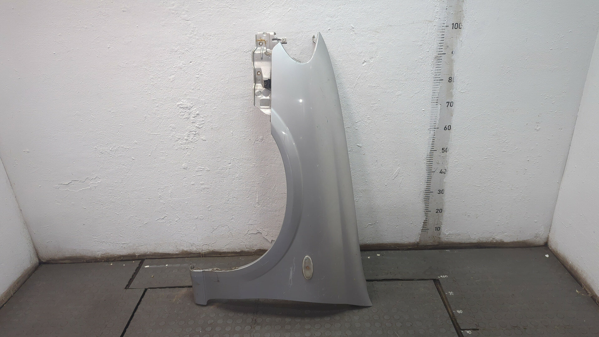 Крыло левое переднее Nissan Almera N16 Б/У