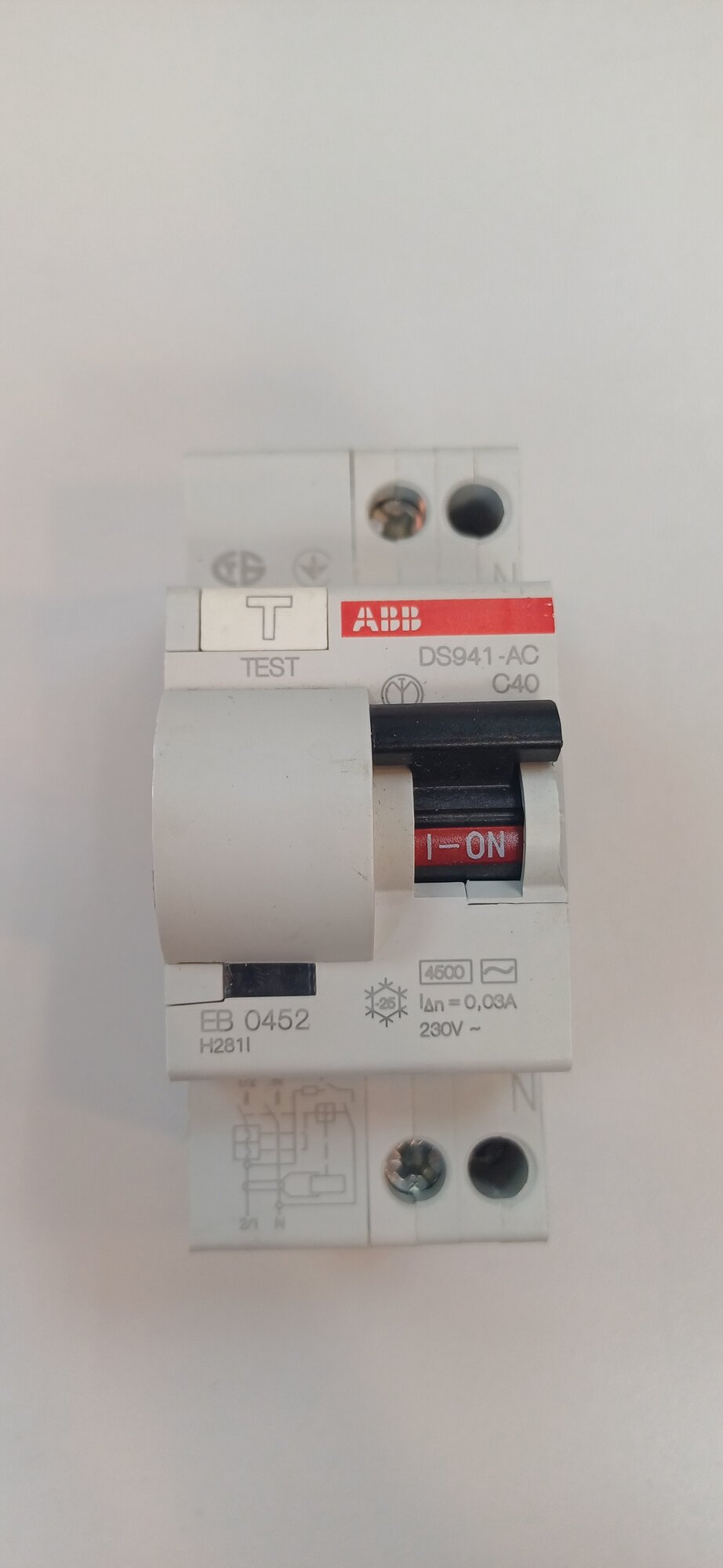 Выключатель автоматический дифференциального тока ABB DS941 C40 30MA тип АС