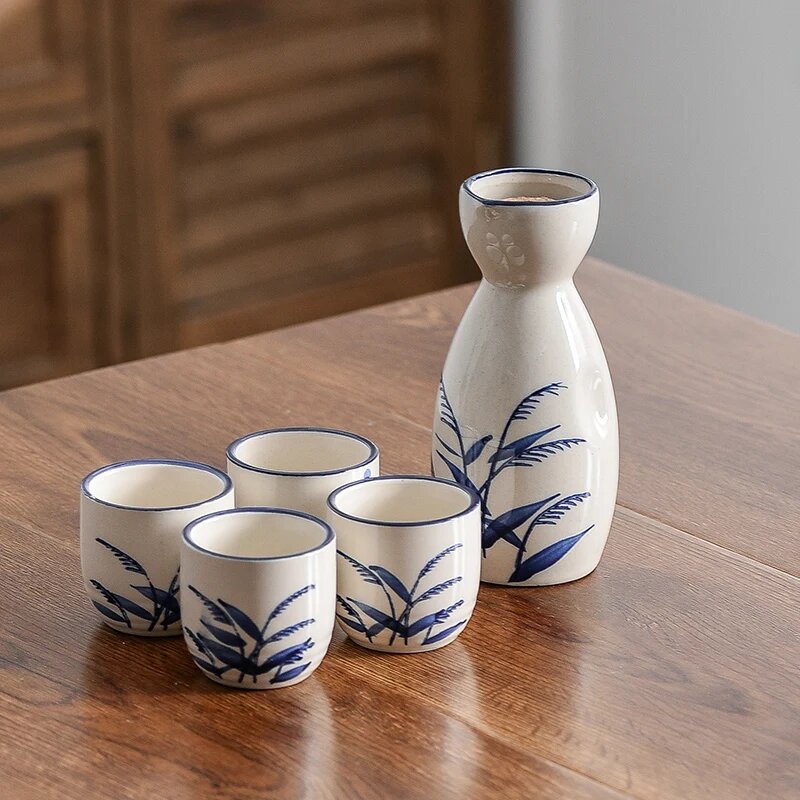 Керамический набор для саке, 5 предметов, графин и 4 чашки Reed