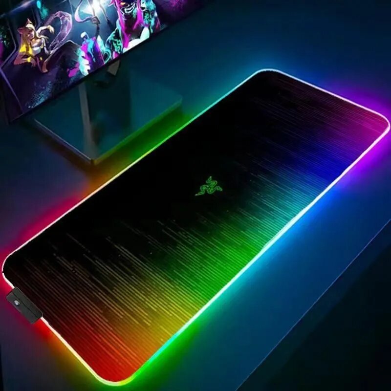 Коврик для мышки Razer RGB XXXL красный для геймеров с RGB подсветкой
