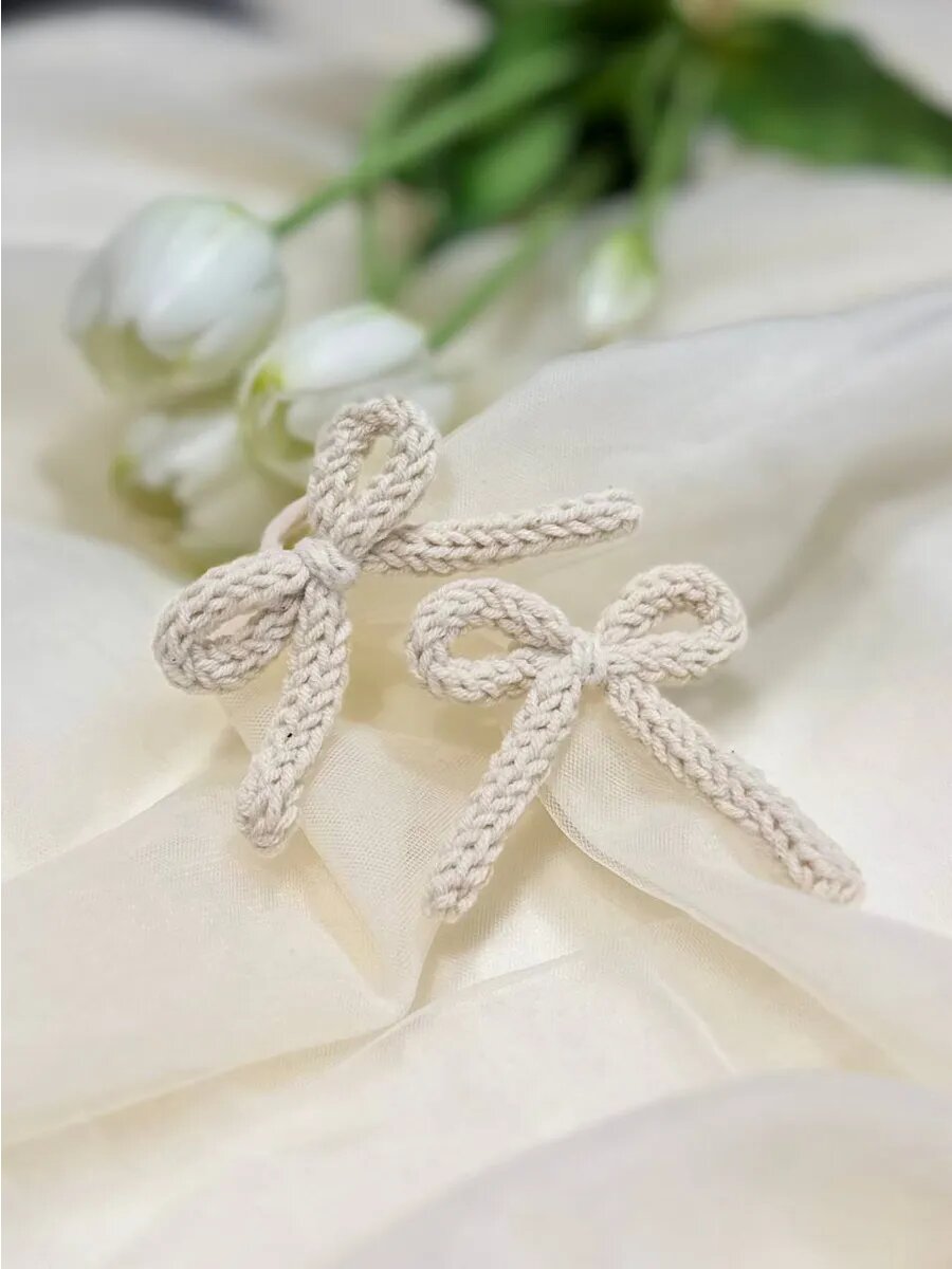 Вязаные резинки бантики набор 2 шт