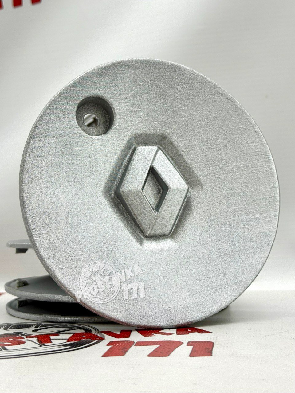 1шт Renault (вогнутый) 144мм 3D/P (S) под болтик колпачки диска