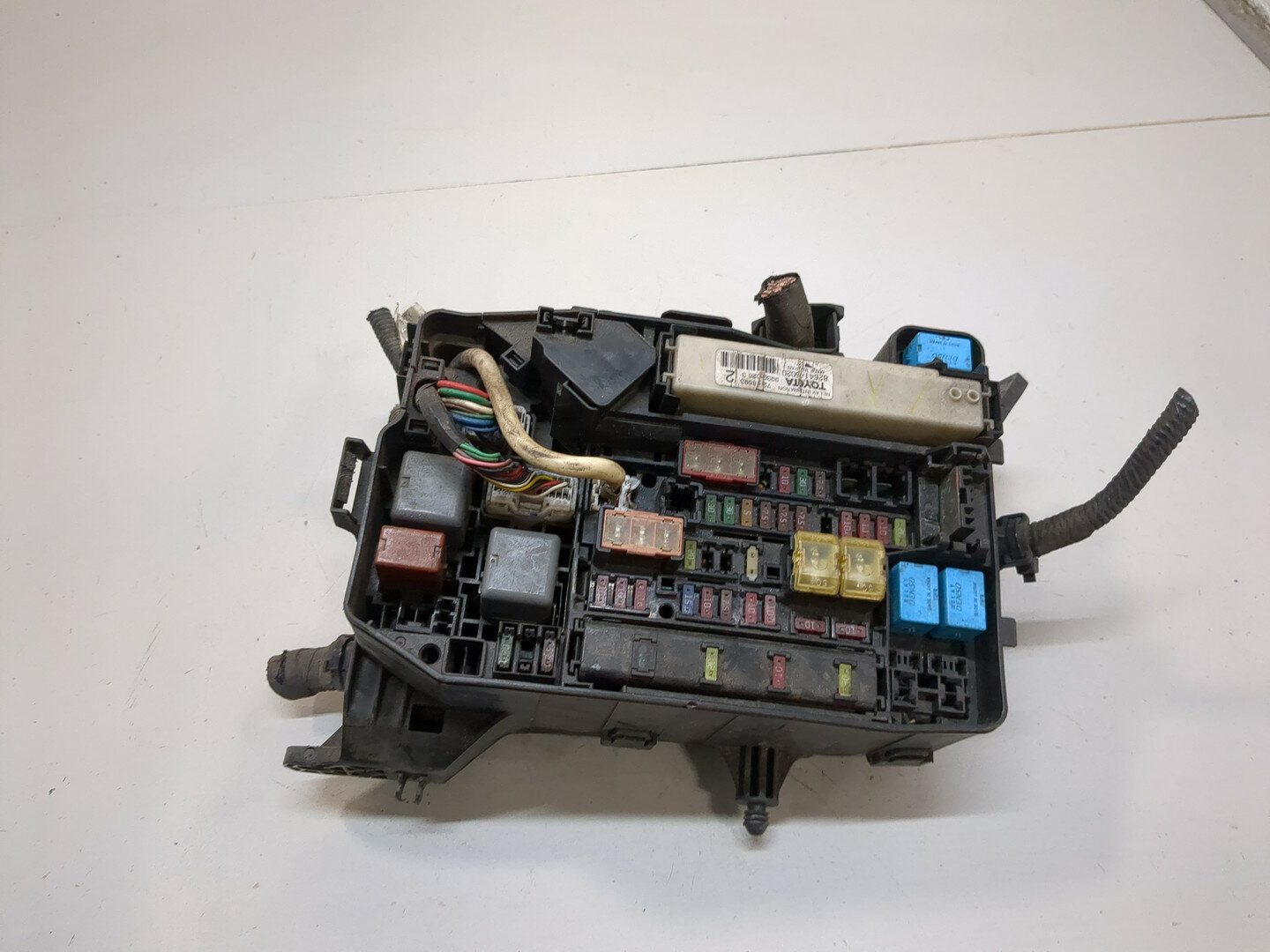 Блок предохранителей Toyota Prius Б/У