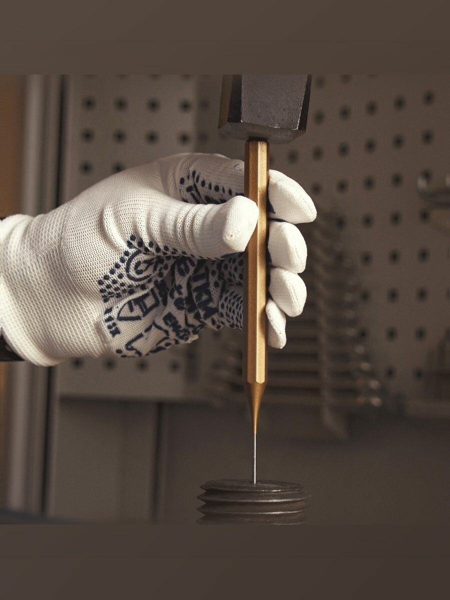 Выколотка NORGAU Idustrial из закаленной стали Cr-Mo, наконечник с индукционной обработкой, 2x150 мм