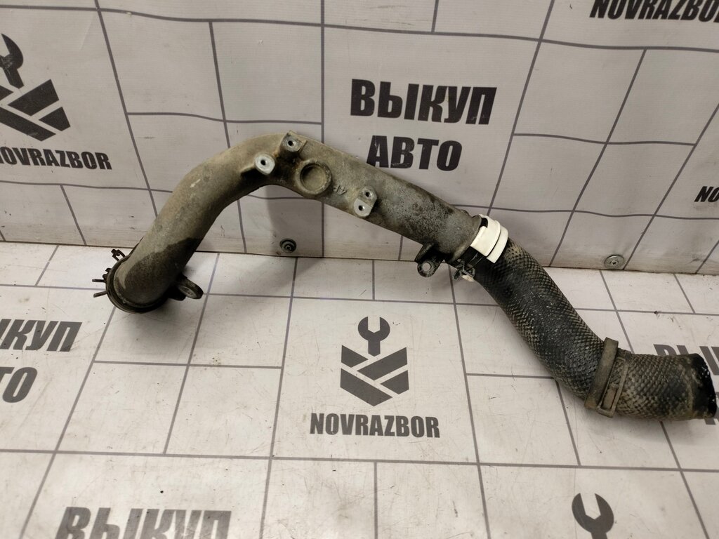 Патрубок интеркулера Mazda 323 BJ Protege Familia 1998-2002