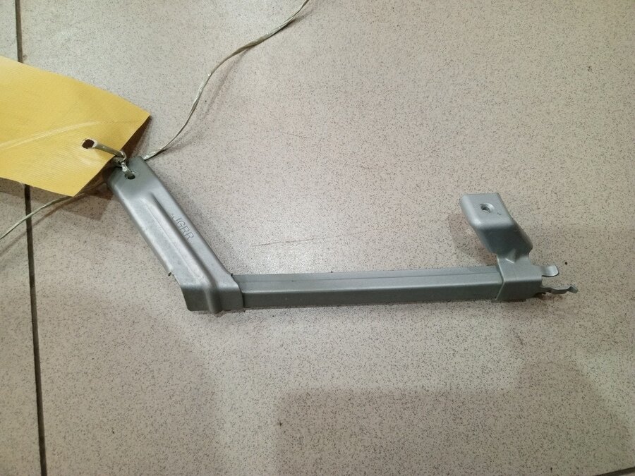 Направляющая стекла двери задней правой от Nissan X-trail T31 2007-2015